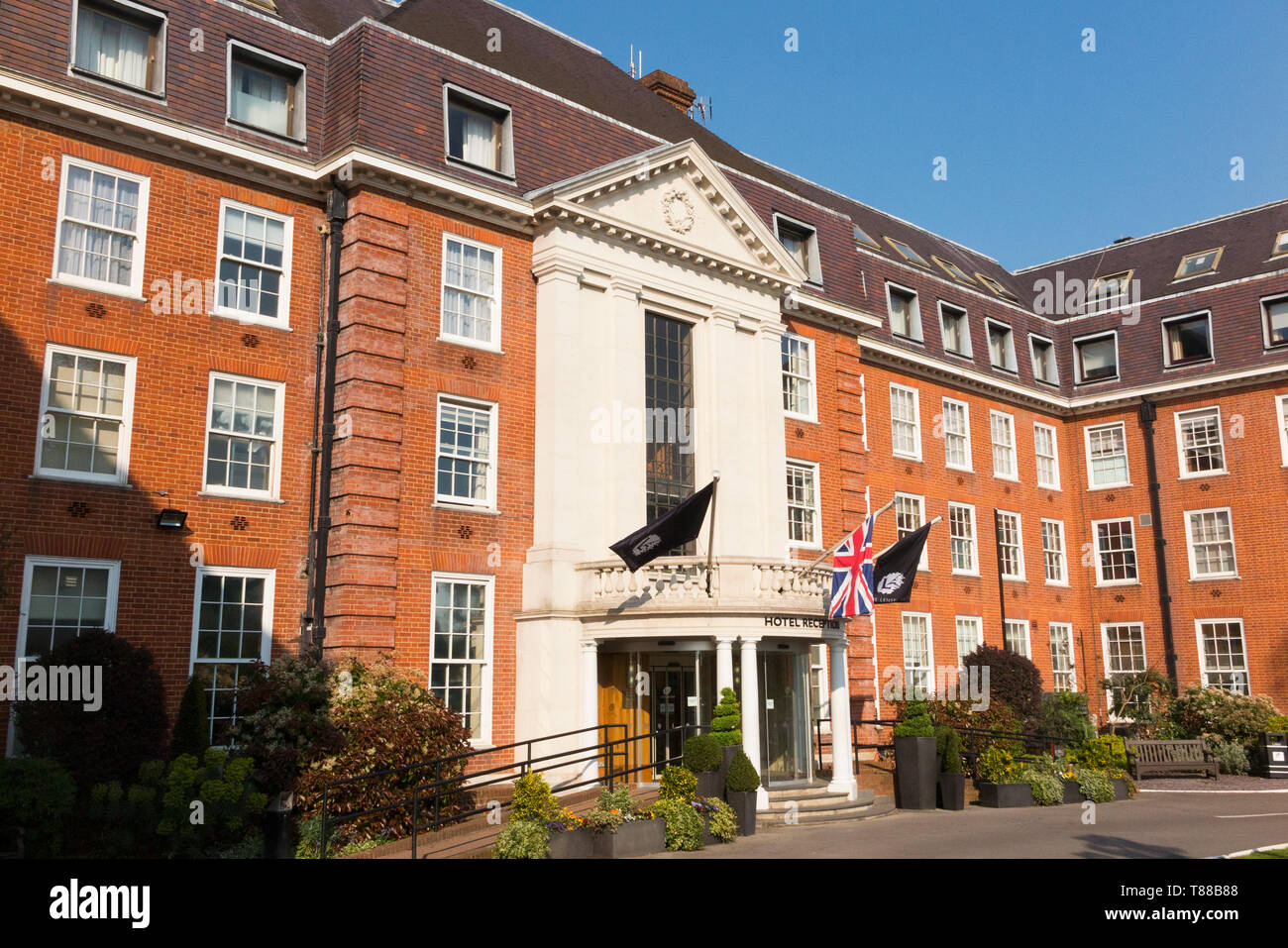 Lensbury (previously the Lensbury Club) on Broom Road in Teddington ...