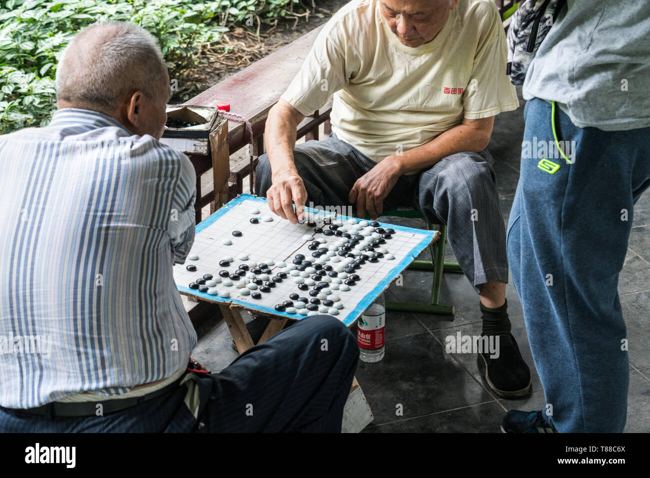 Elderly playing game hi-res stock photography and images - Alamy