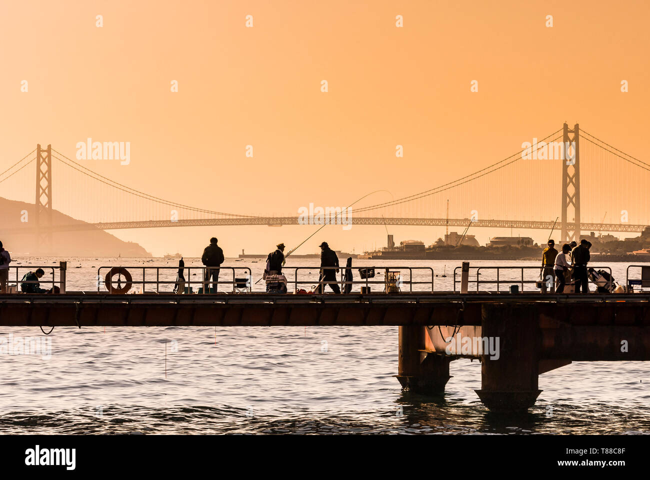 Akashi kaikyo suspension bridge hi-res stock photography and images - Alamy