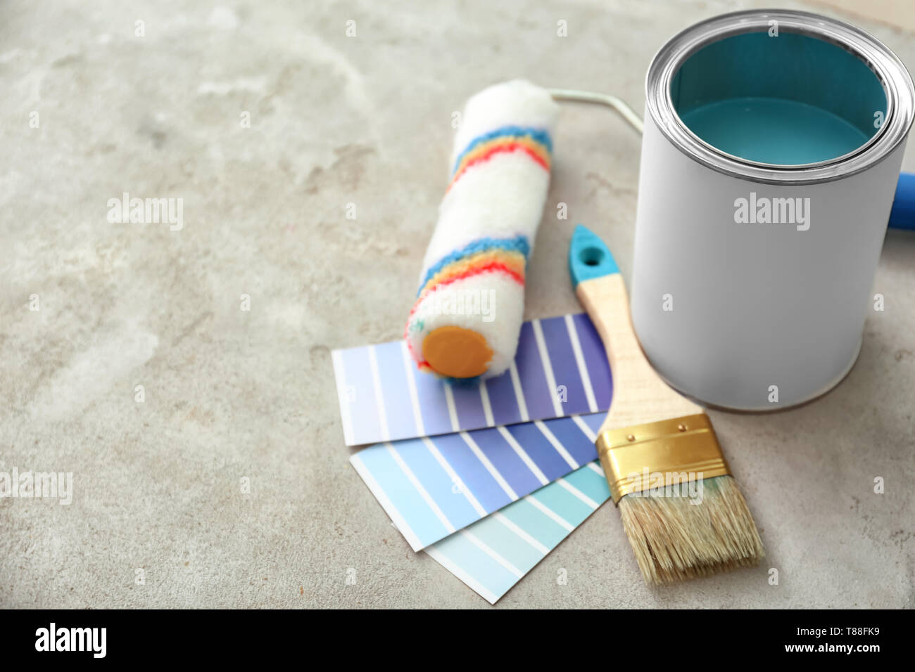 Can light grey paint hi-res stock photography and images - Alamy