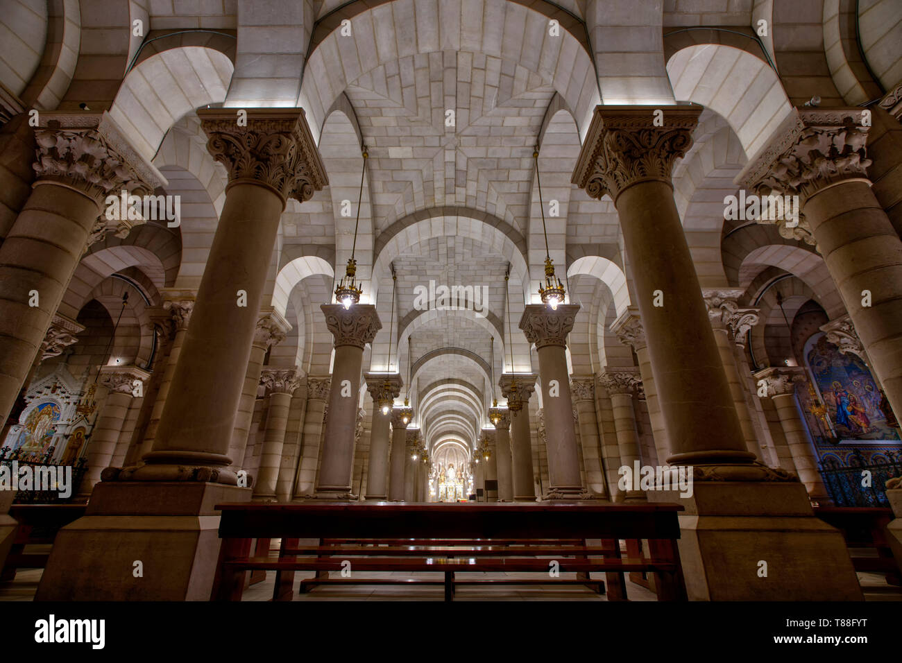 La catedral de la almudena hi-res stock photography and images - Alamy