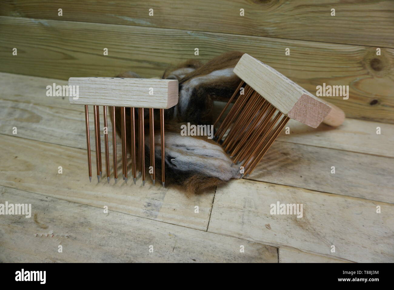 Roman copper comb hi-res stock photography and images - Alamy