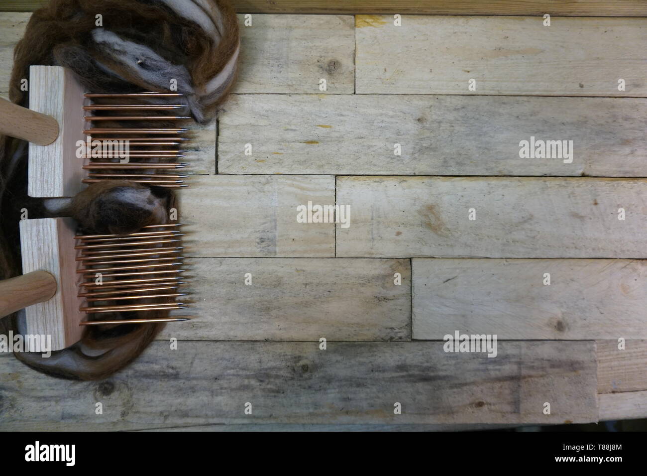 Roman copper comb hi-res stock photography and images - Alamy