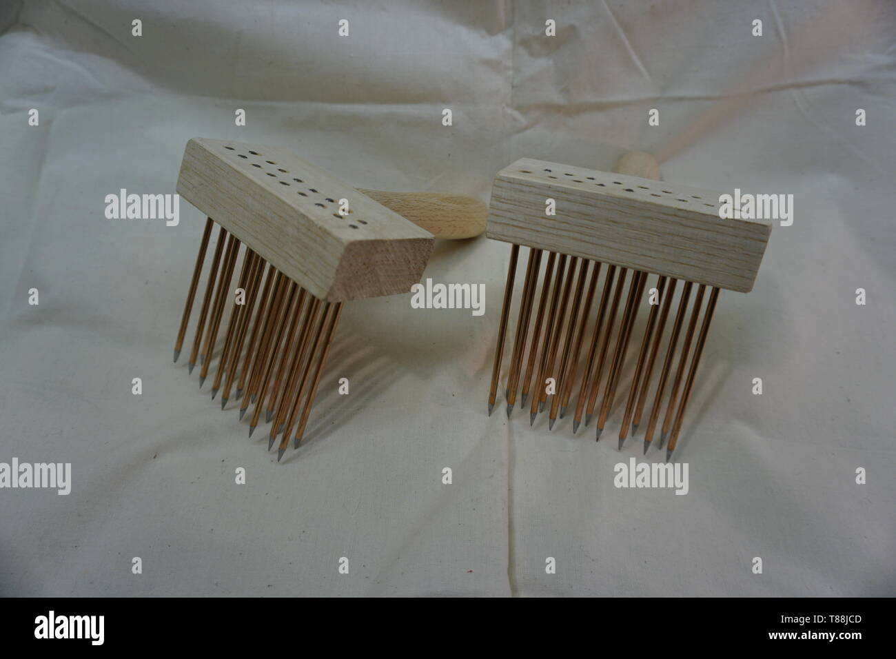 Roman copper comb hi-res stock photography and images - Alamy