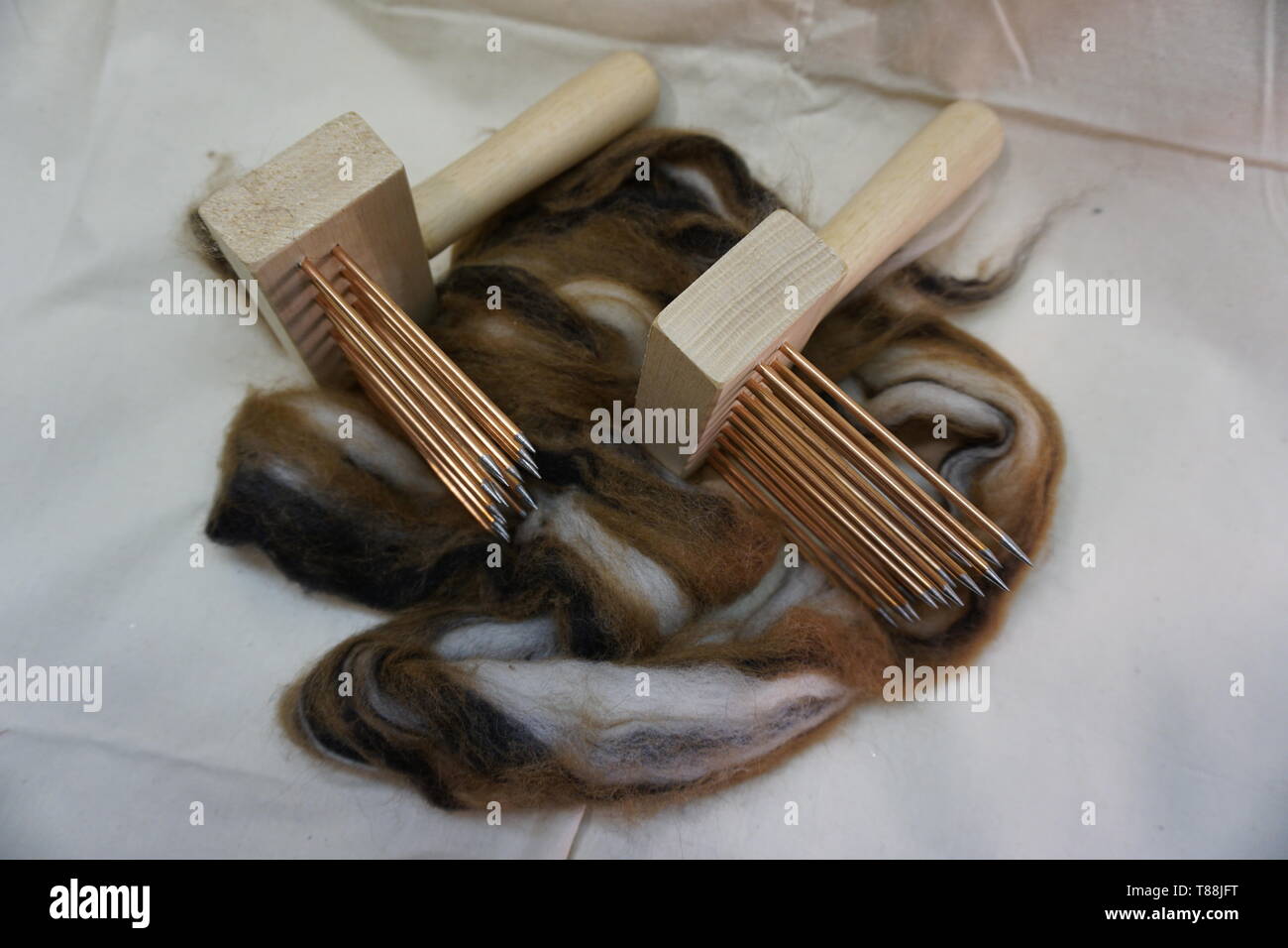 Roman copper comb hi-res stock photography and images - Alamy