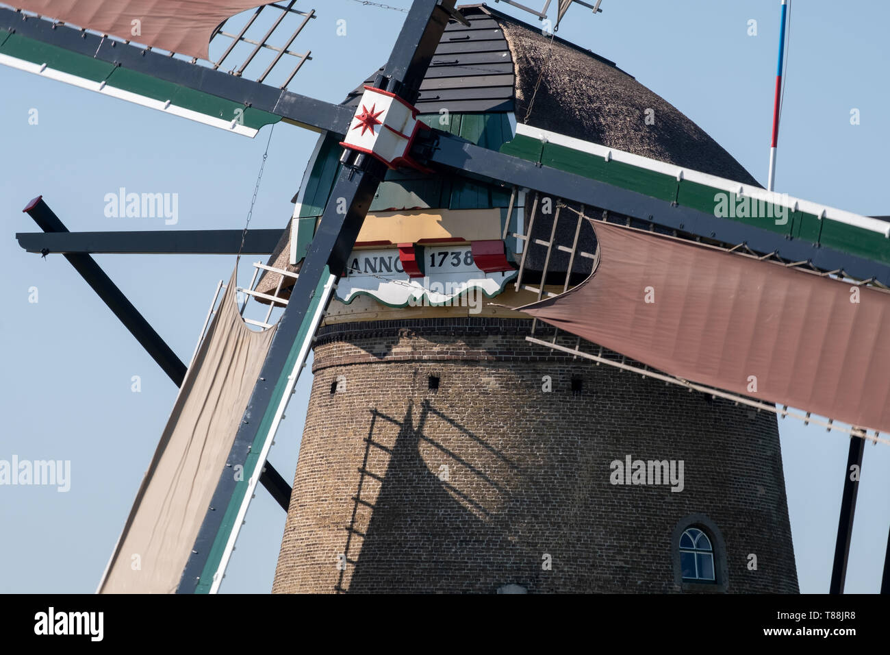 Close up of iconic windmill at Kinderdijk, Holland, Netherlands, a ...