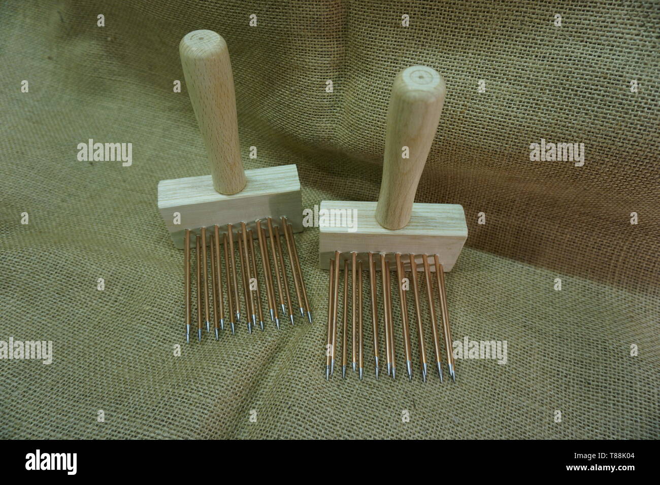Roman copper comb hi-res stock photography and images - Alamy