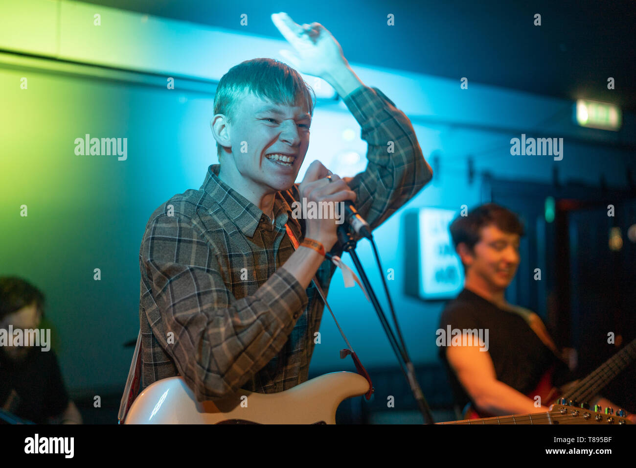 Music industry news hi-res stock photography and images - Alamy