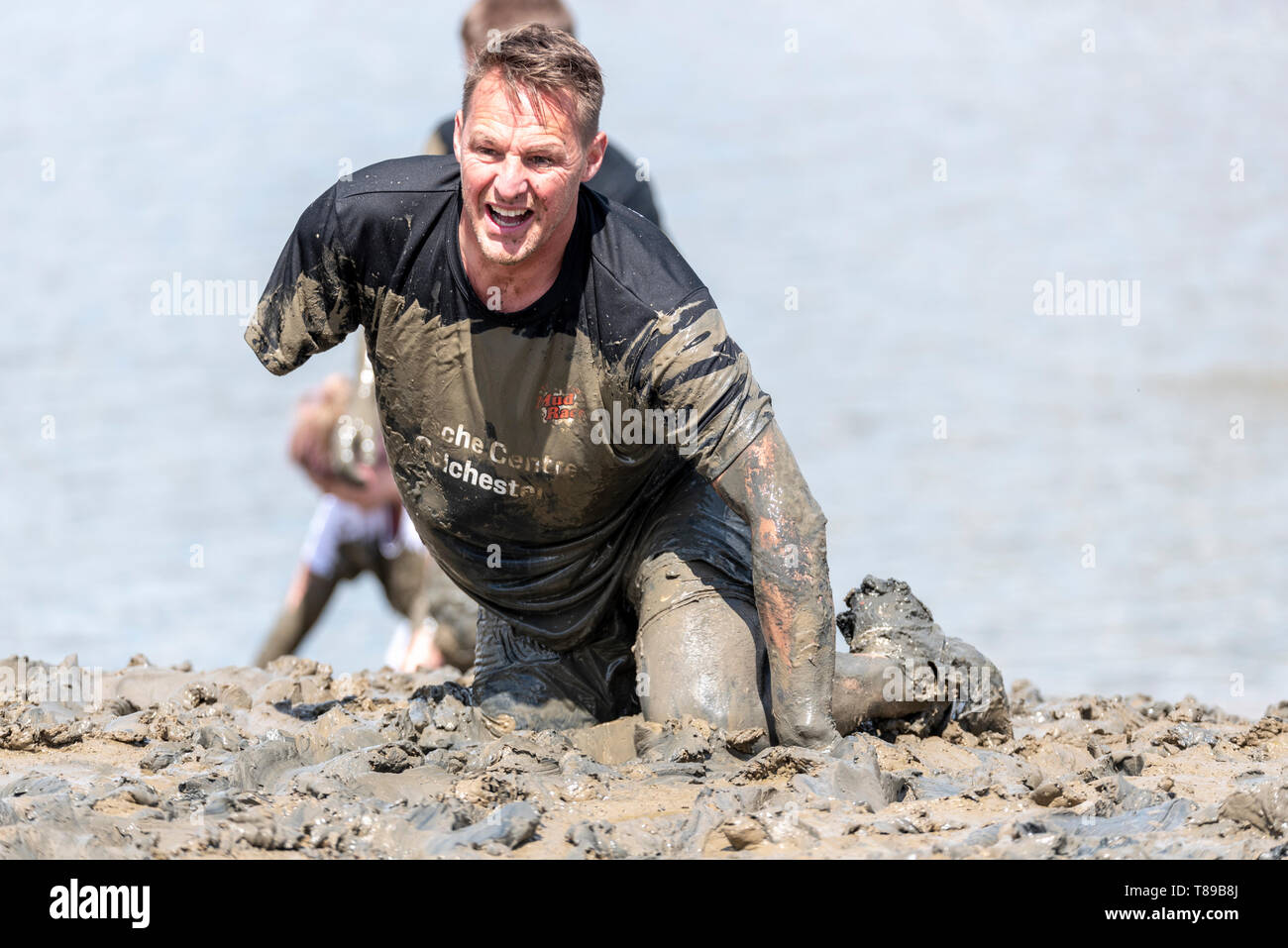 Grunge Guys Wallow In Mud