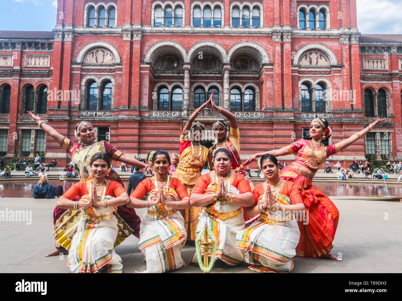 Karakattam hi-res stock photography and images - Alamy