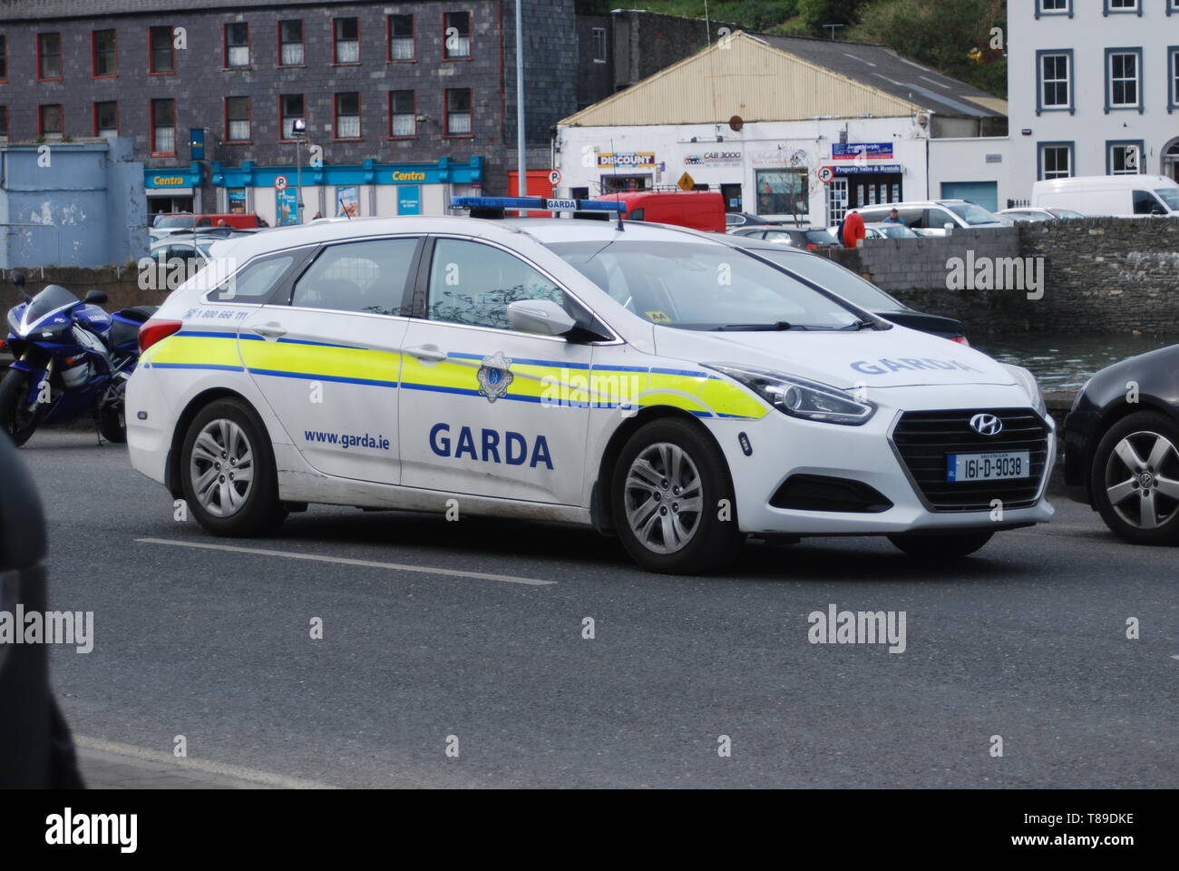 Garda police lights hi-res stock photography and images - Alamy