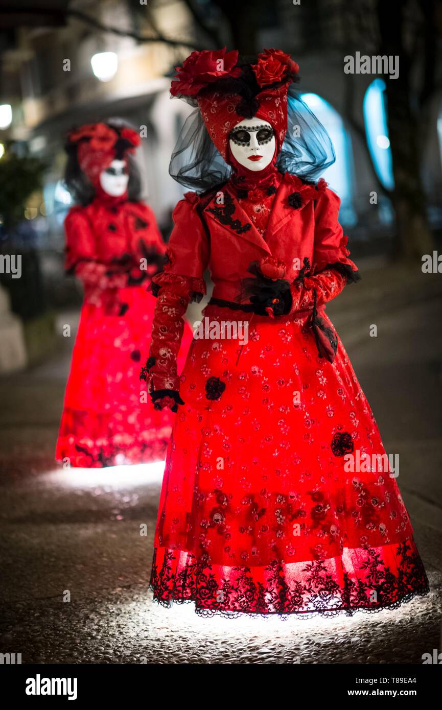Sumptuous composition hi-res stock photography and images - Alamy