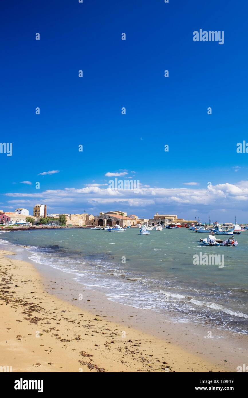 Marzamemi sicily beach hi-res stock photography and images - Alamy