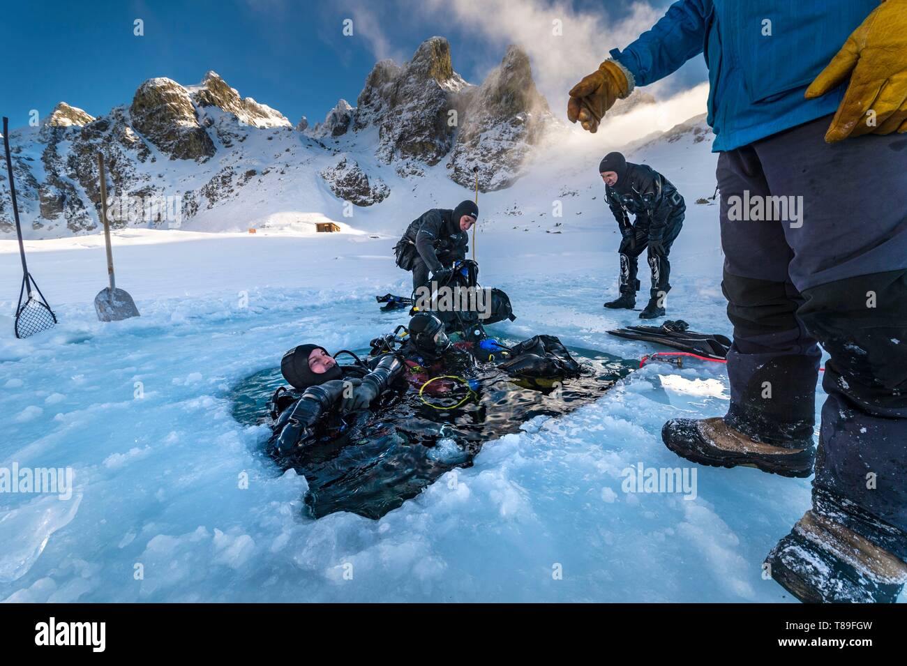 Belledonne lakes hi-res stock photography and images - Alamy