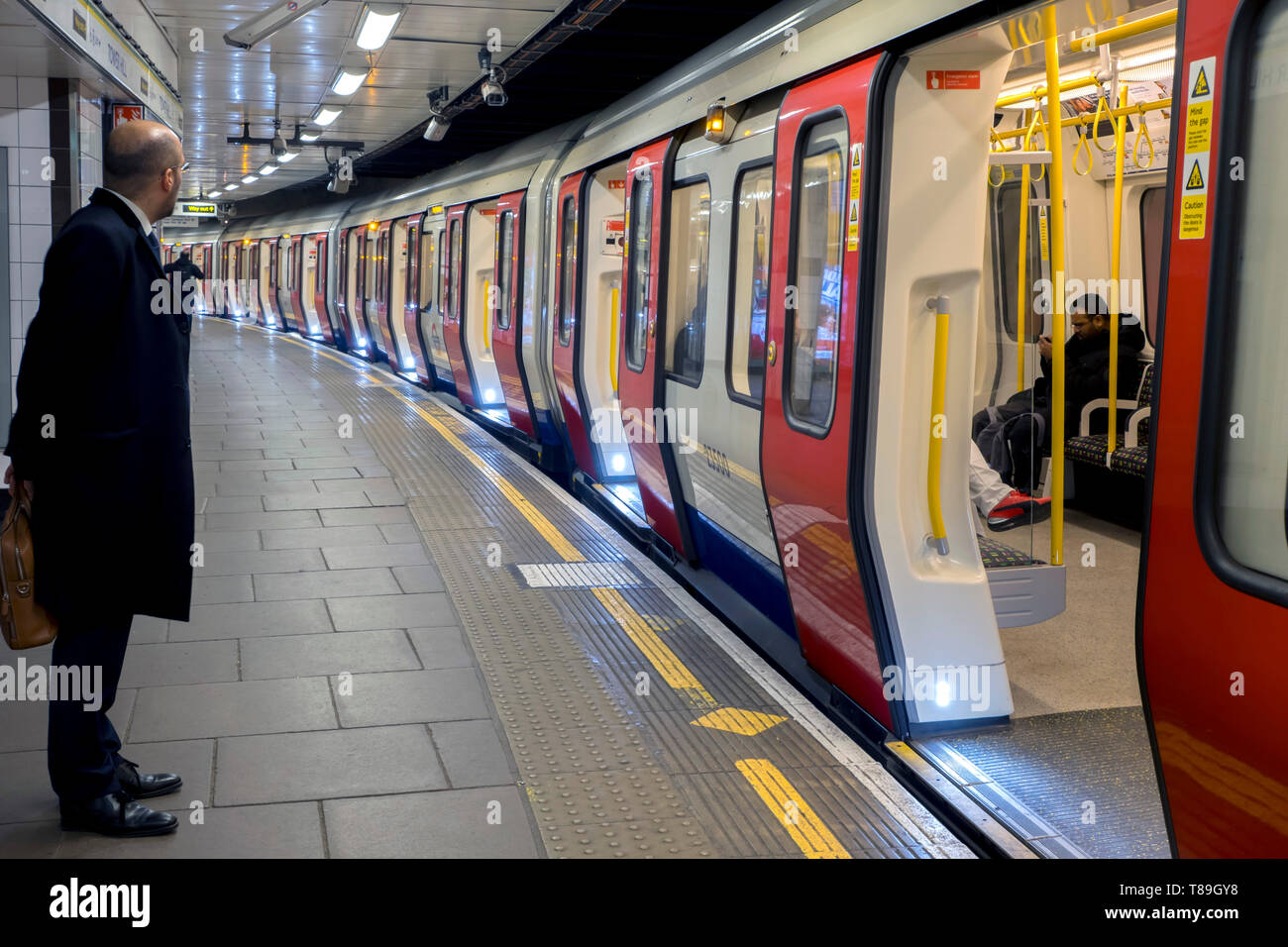 UK, England, London, tube station Stock Photo - Alamy