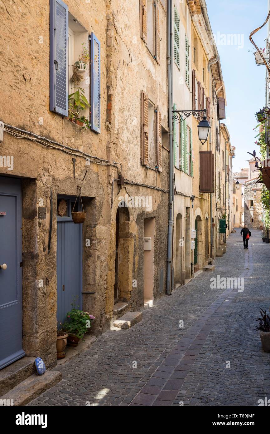 Village de fayence hi-res stock photography and images - Alamy