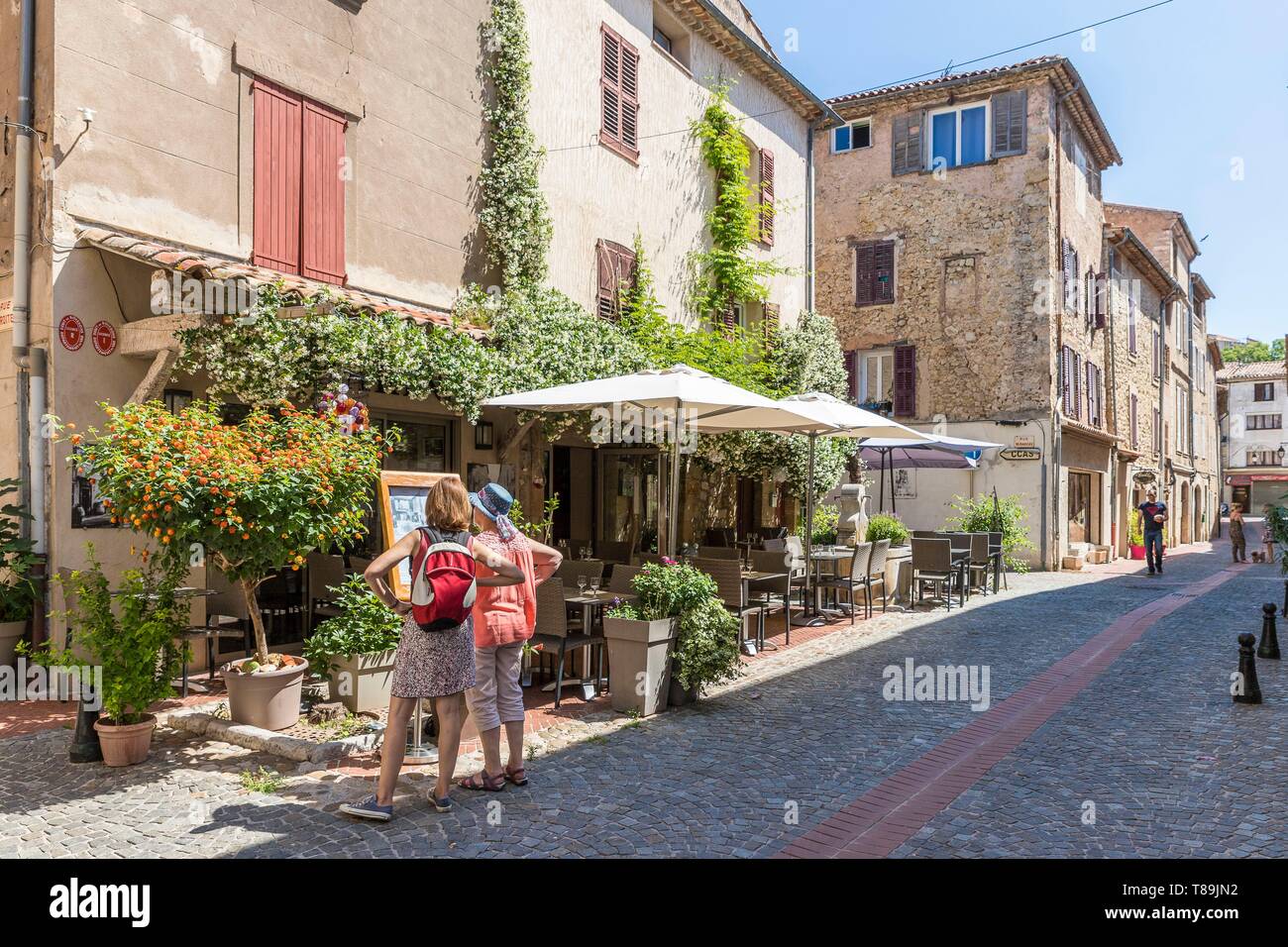 Village de fayence hi-res stock photography and images - Alamy