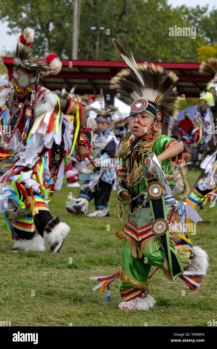 United States, North Dakota, Bismarck, annual intertribal powwow, Sioux ...