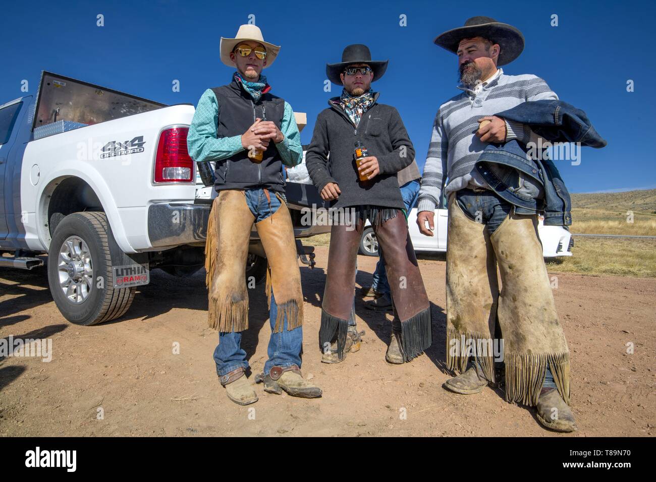 Montana cowboys hi-res stock photography and images - Alamy