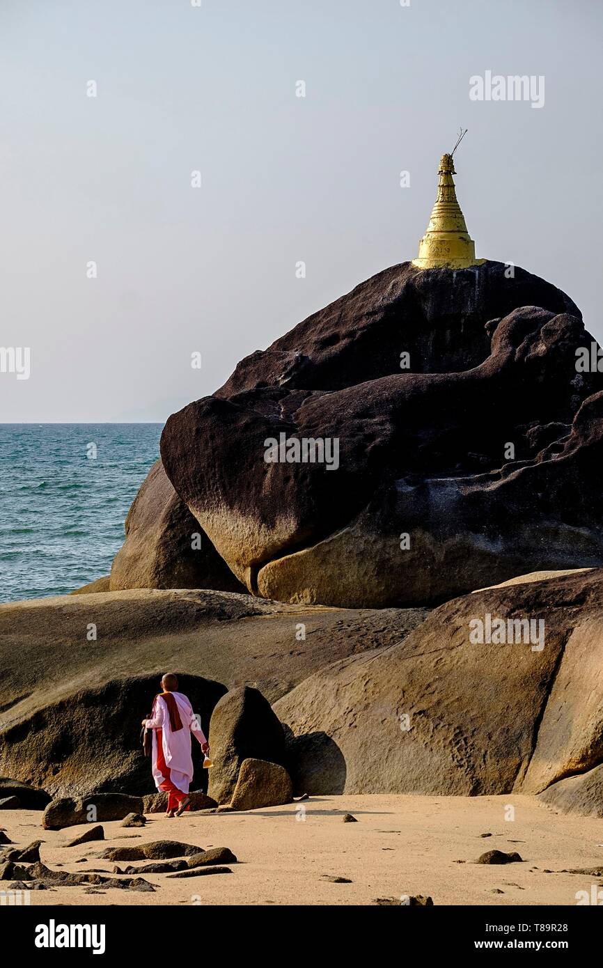 Myanmar, Burma, Tanintharyi region, Dawei or Tavoy, San Maria beach ...
