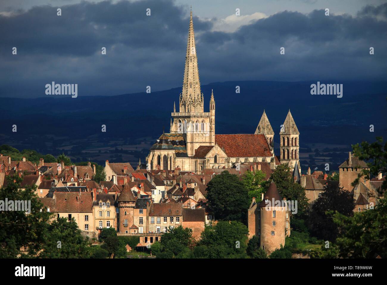 France, Saone et Loire, Autun, View of the city of Autun from the ...