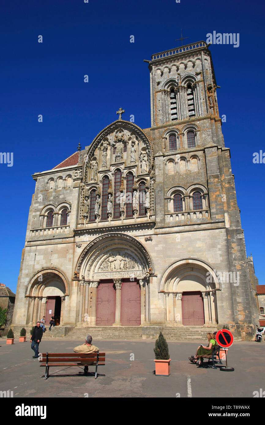 Basilica of saint mary magdalene hi-res stock photography and images ...