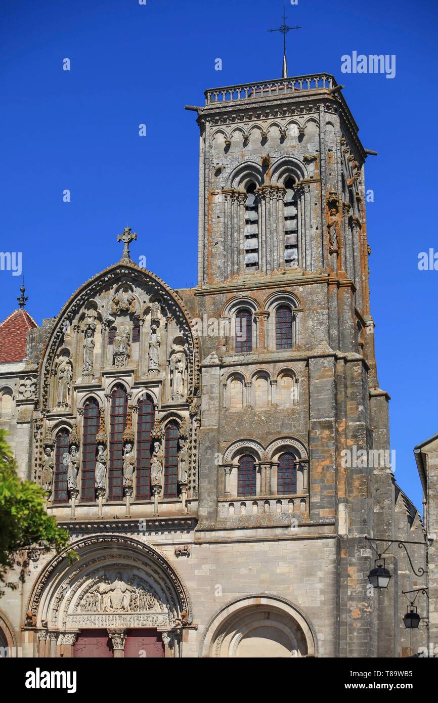 France, Yonne, Vezelay, Regional Natural Park of Morvan, facade of the ...