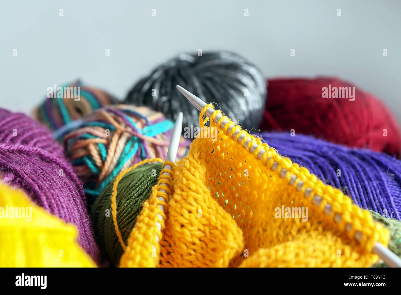 Unfinished knit hi-res stock photography and images - Alamy