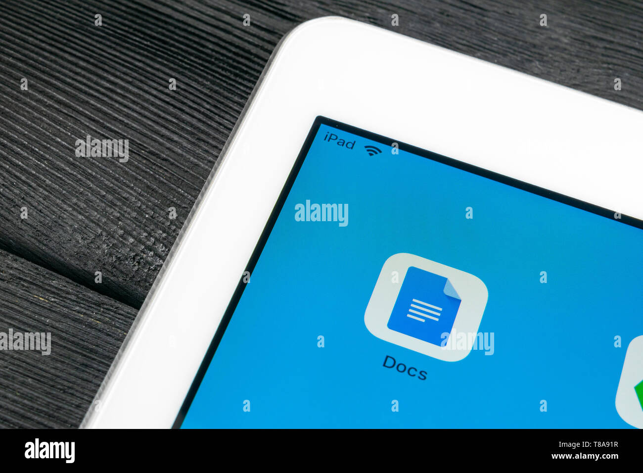 Google sheets logo hi-res stock photography and images - Alamy