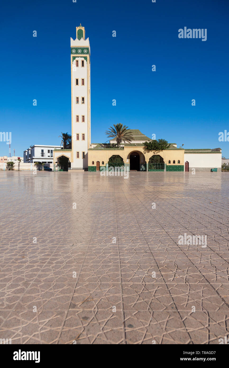 Eddarham Mosque in Dakhla. Dakhla, Western Sahara, Morocco Stock Photo ...
