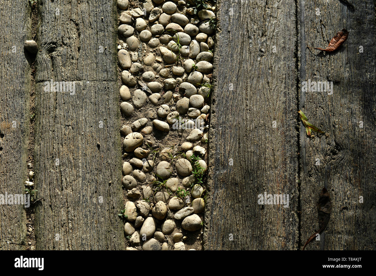 Walkway pathway in public park on pebble background Stock Photo - Alamy