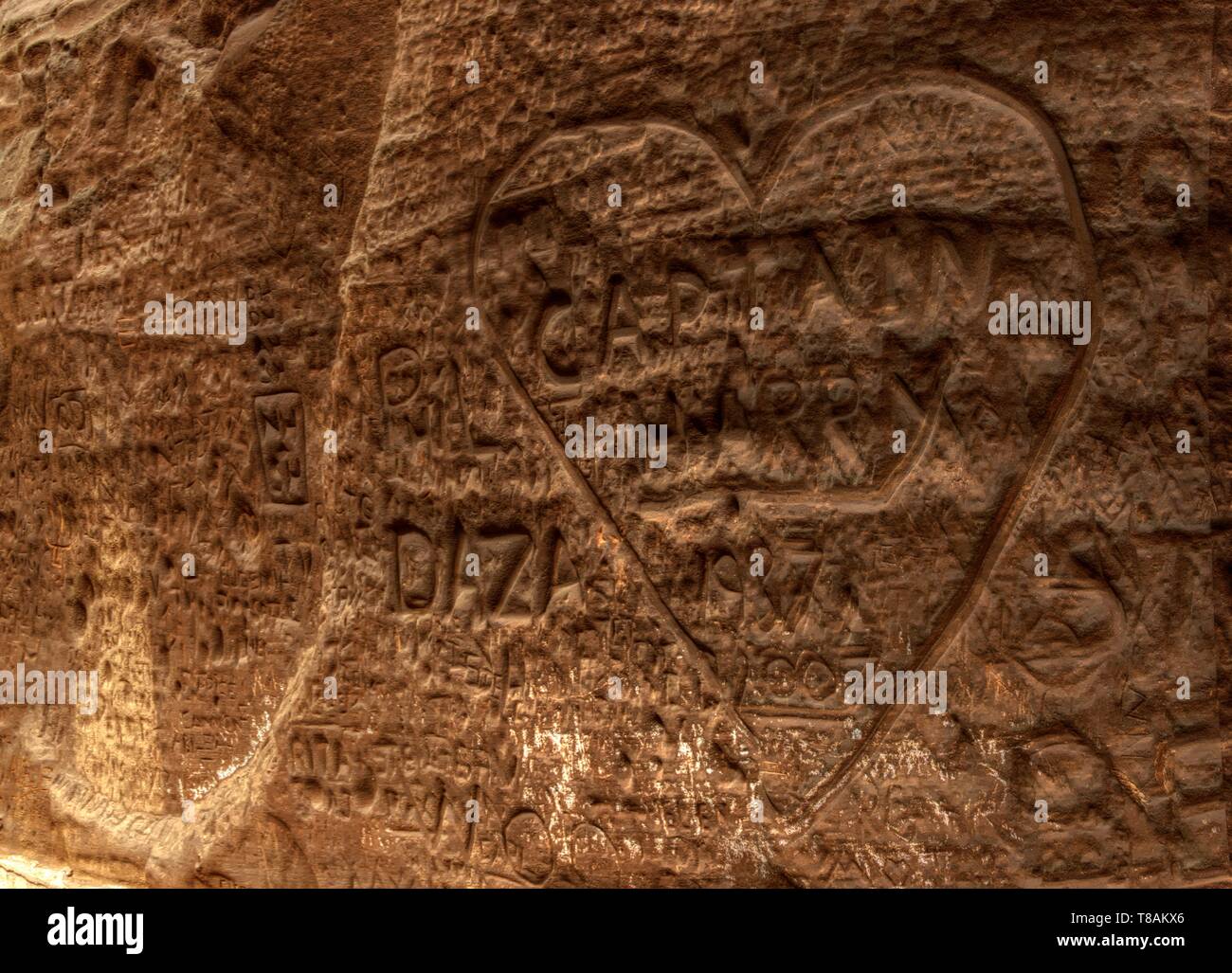 Devonian red sandstone in devon hi-res stock photography and images - Alamy