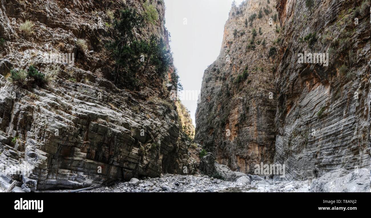 Iron gates gorge hi-res stock photography and images - Alamy