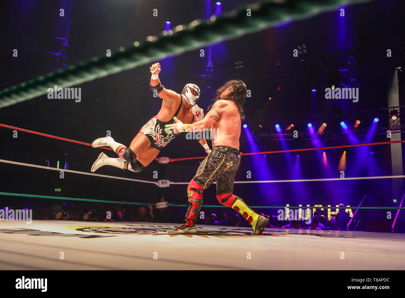 Cesar Gonzalez Silver King