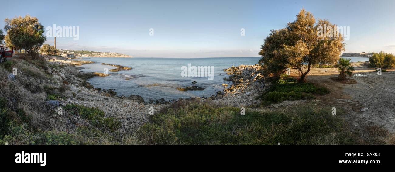 Beach scene in isolated part of Crete Stock Photo - Alamy
