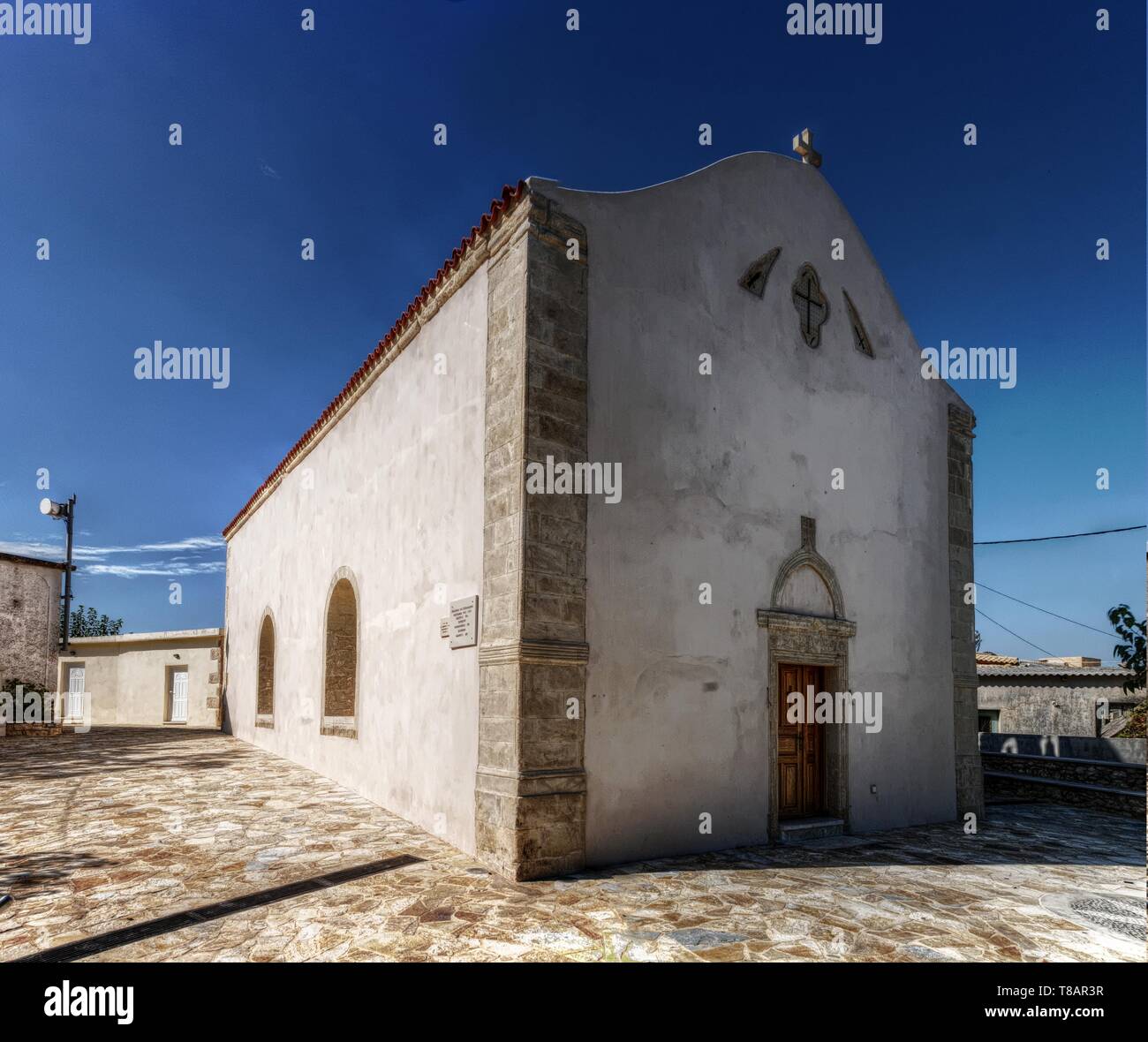 Orthodox chapel in Crete Stock Photo - Alamy