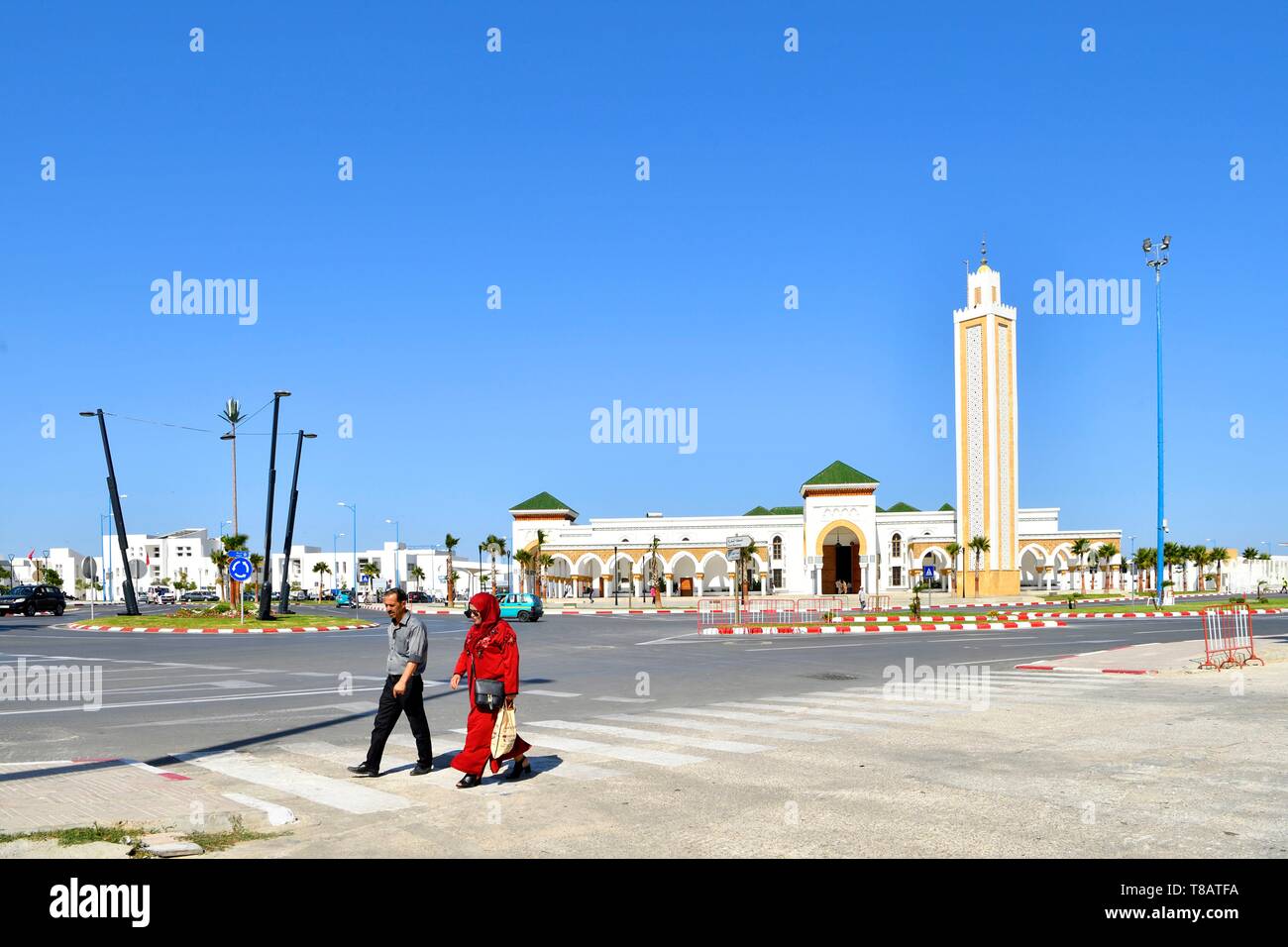 Port and mosque hi-res stock photography and images - Alamy