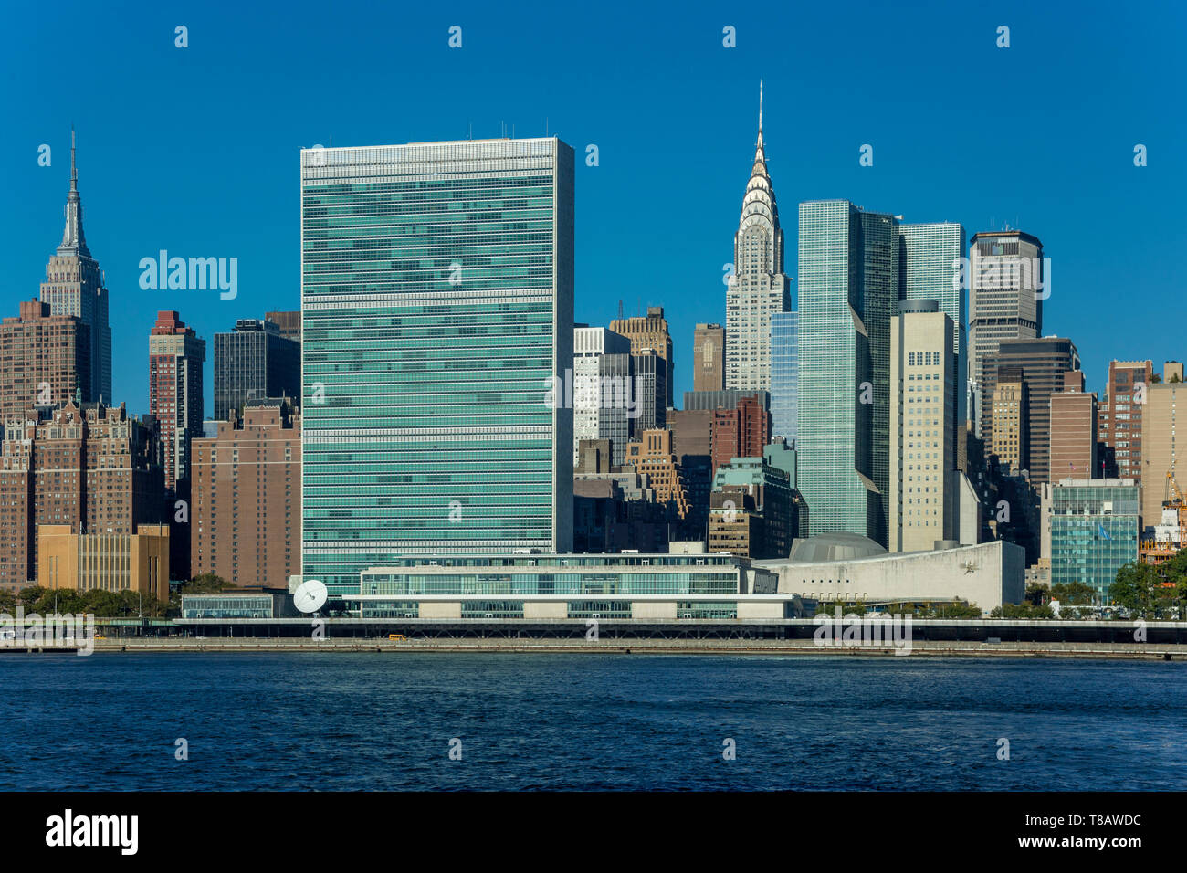 East midtown hi-res stock photography and images - Alamy