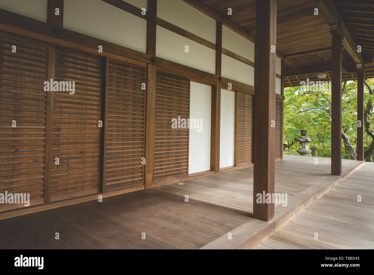 old wooden house in kyoto japan Stock Photo - Alamy