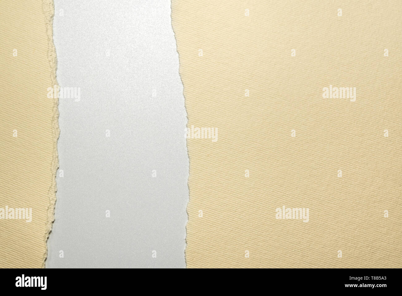 Space between white paper torn apart Stock Photo - Alamy