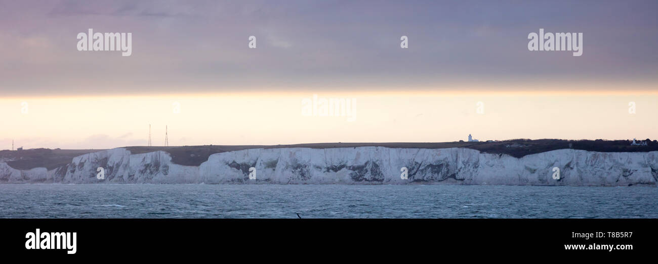 White cliffs of dover sunset hi-res stock photography and images - Alamy
