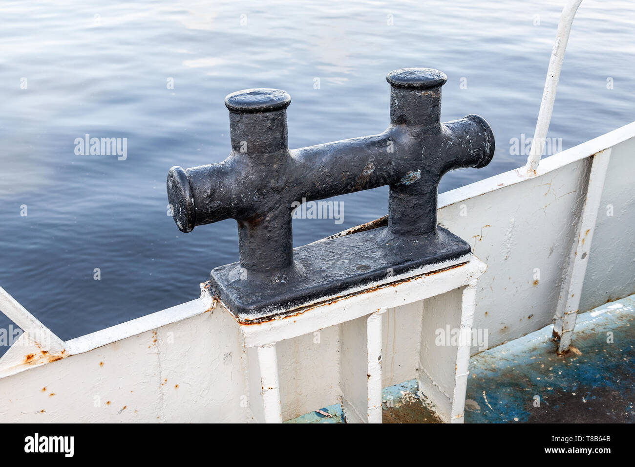 Mooring bollard on the deck of the ship Stock Photo - Alamy