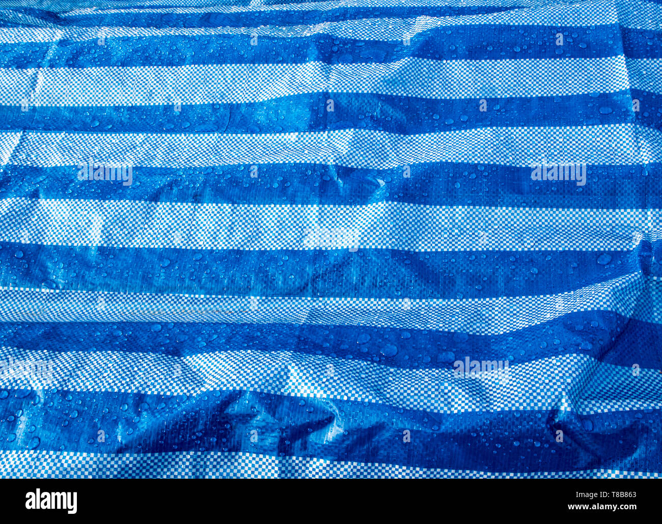 Plastic sheet tarpaulin hi-res stock photography and images - Alamy