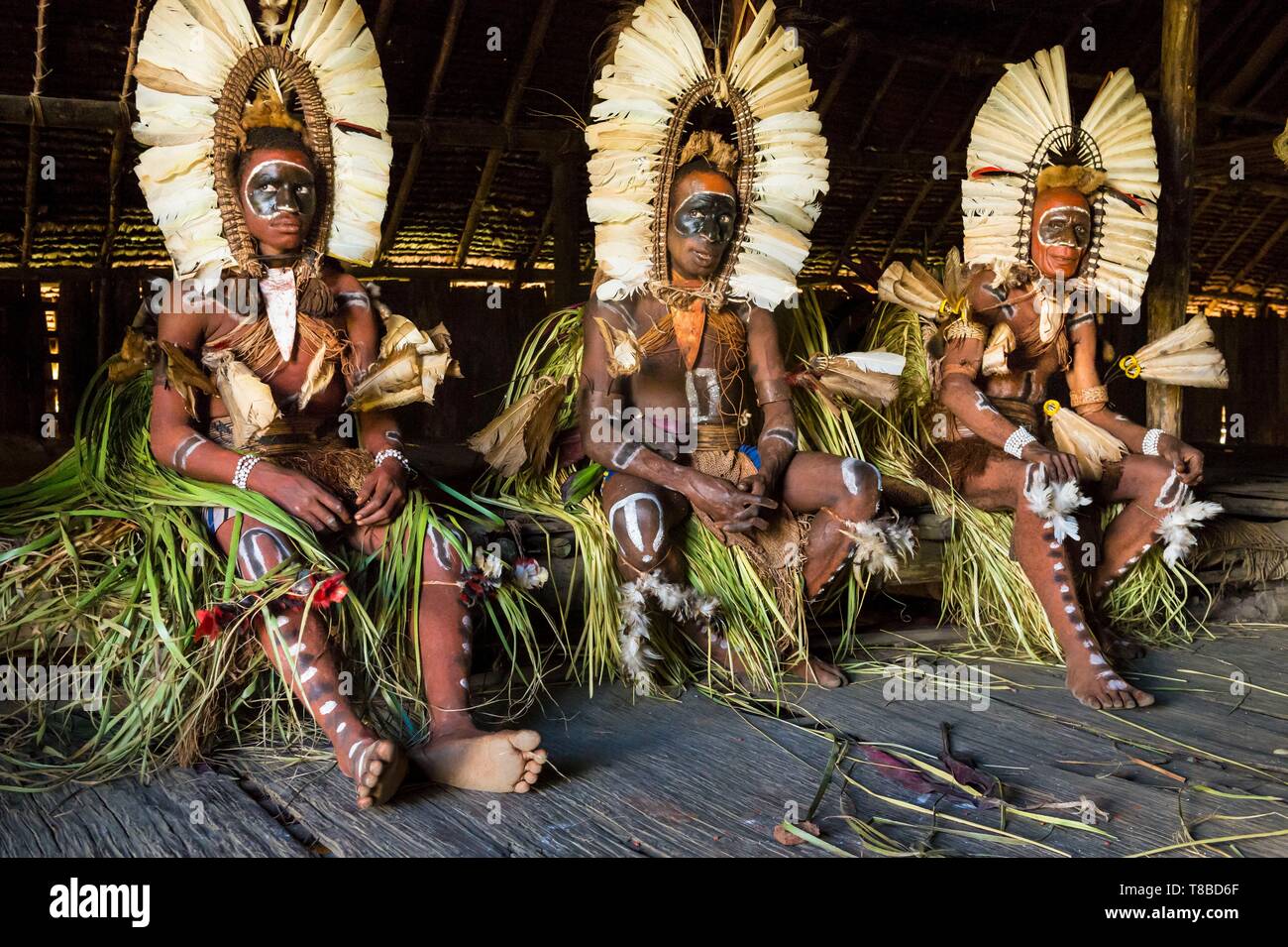 Southern Highlands Province High Resolution Stock Photography and ...