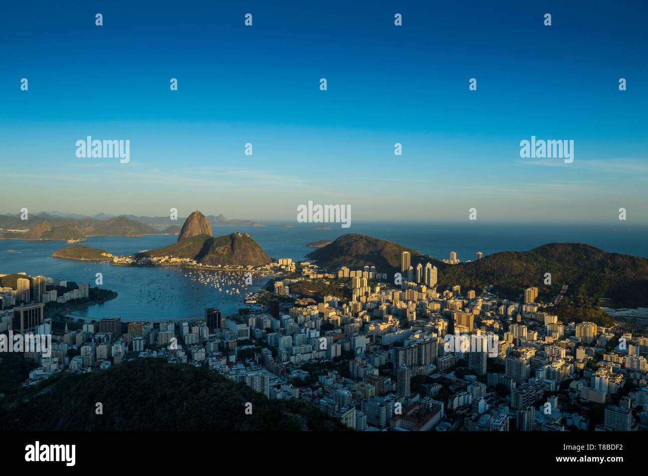 Brazil, Rio de Janeiro state, Rio de Janeiro, Sugarloaf moutain and ...