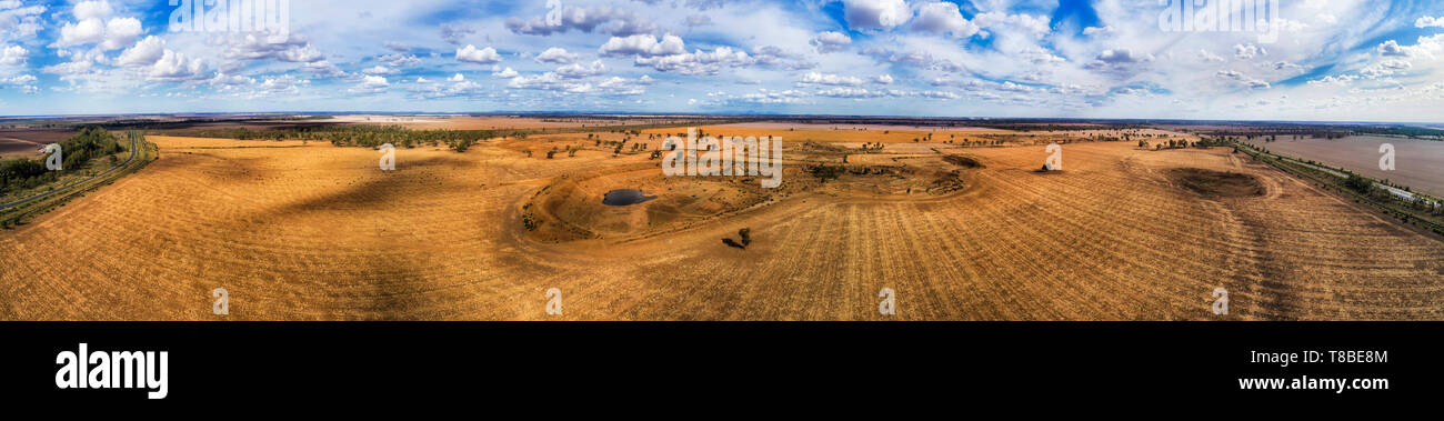 Primary pit fields hi-res stock photography and images - Alamy