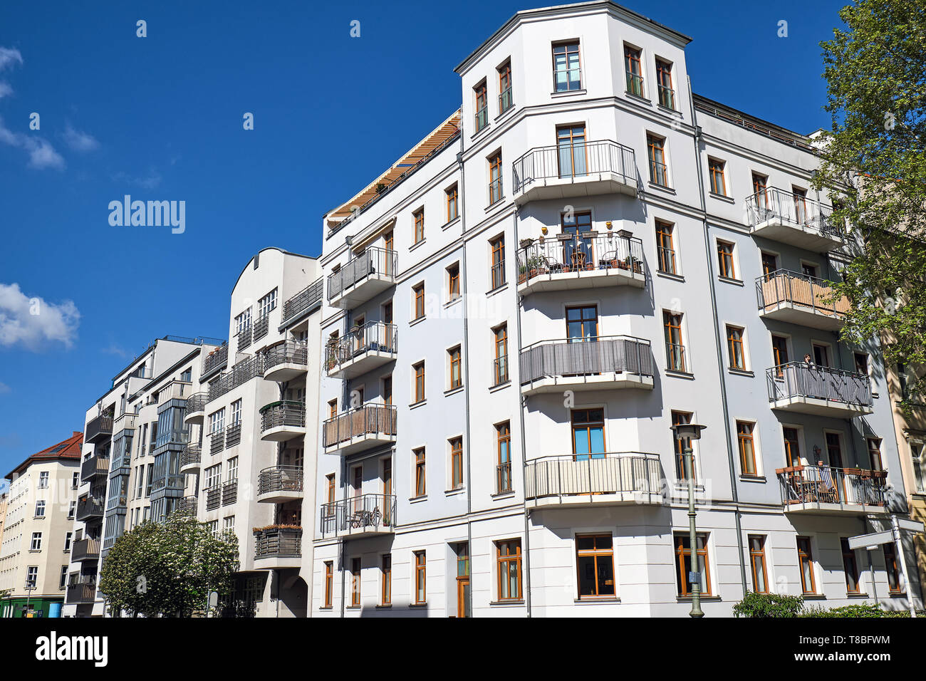 Multi family house facade hi-res stock photography and images - Alamy