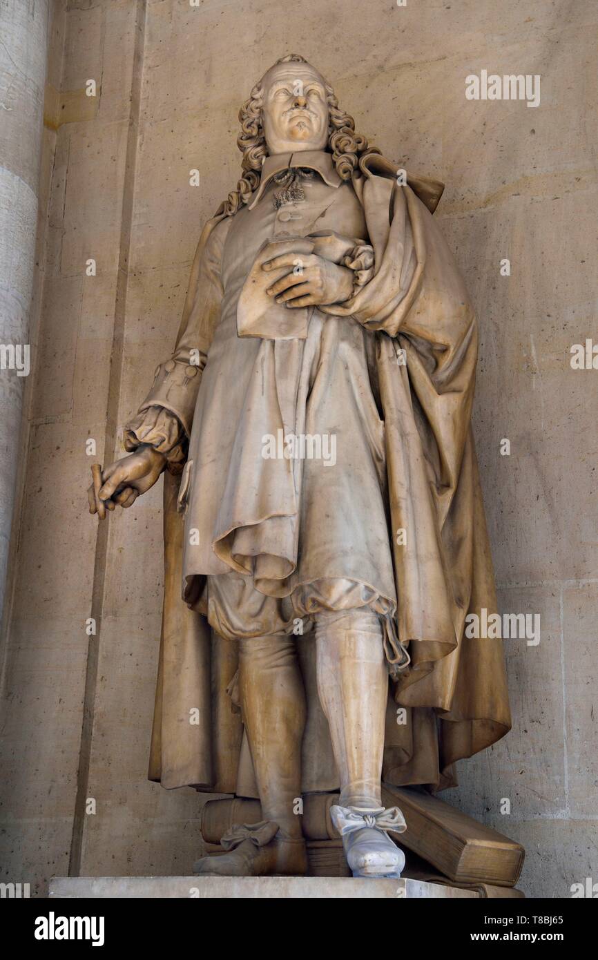 City of rouen statue hi-res stock photography and images - Alamy