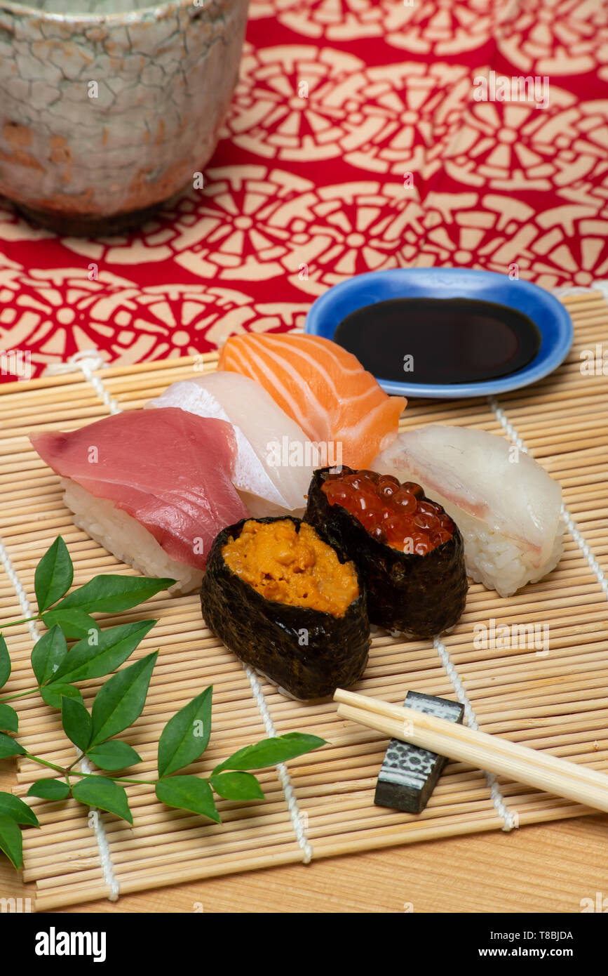 Traditional japanese set lunch hi-res stock photography and images - Alamy