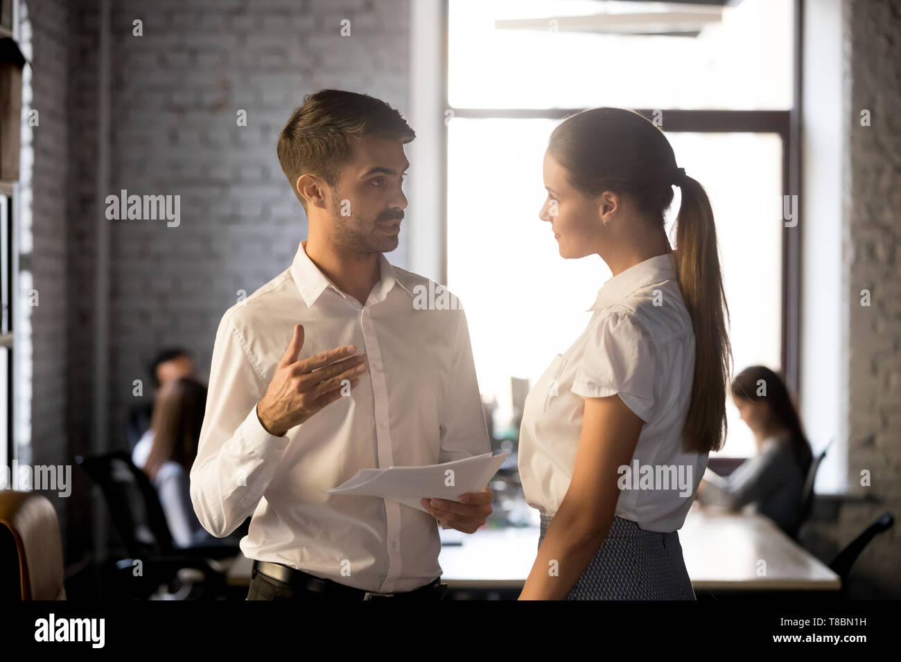 Sharing information hi-res stock photography and images - Alamy